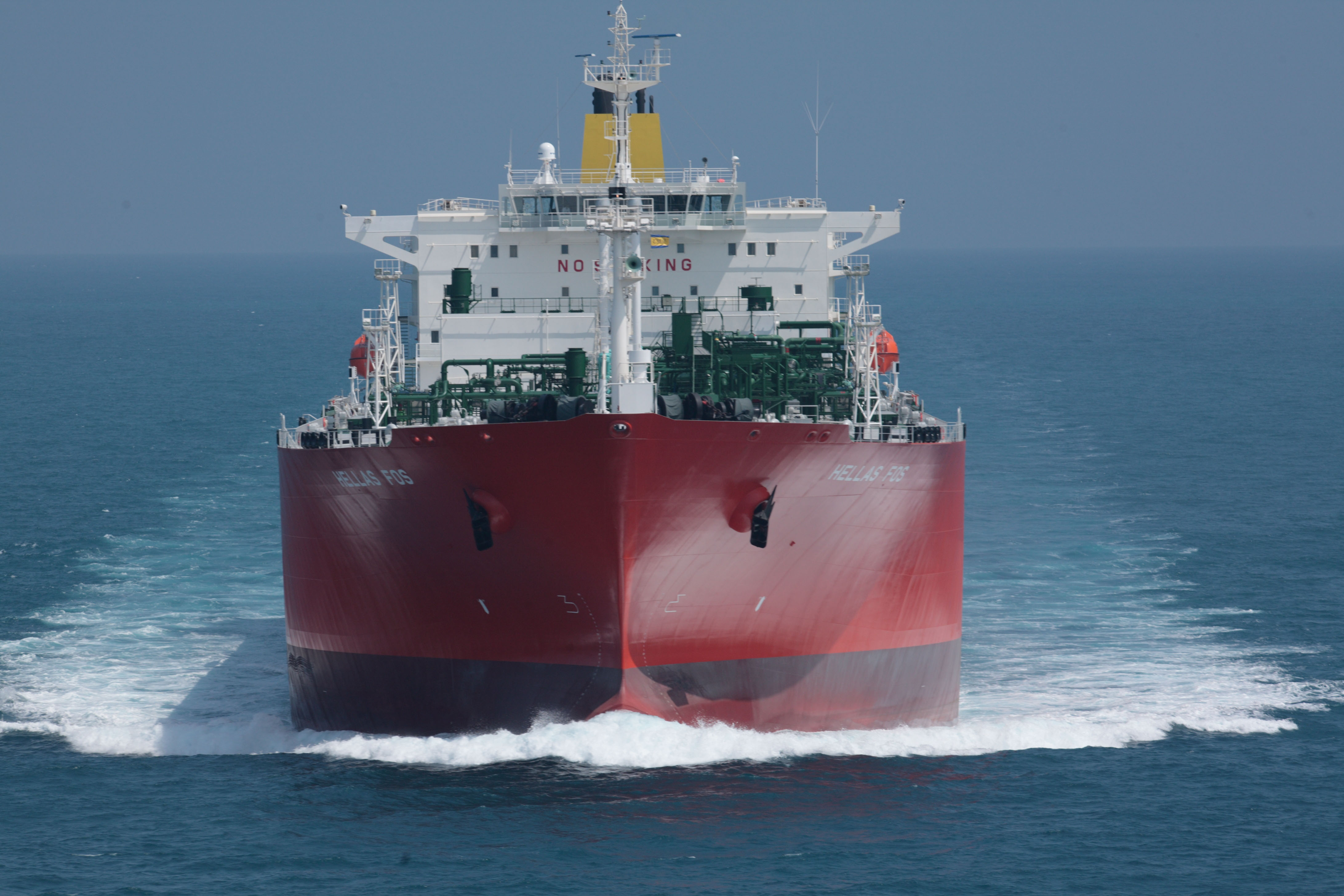 Europe-Bound Diesel VLCC Diverts to Bahamas: Sources